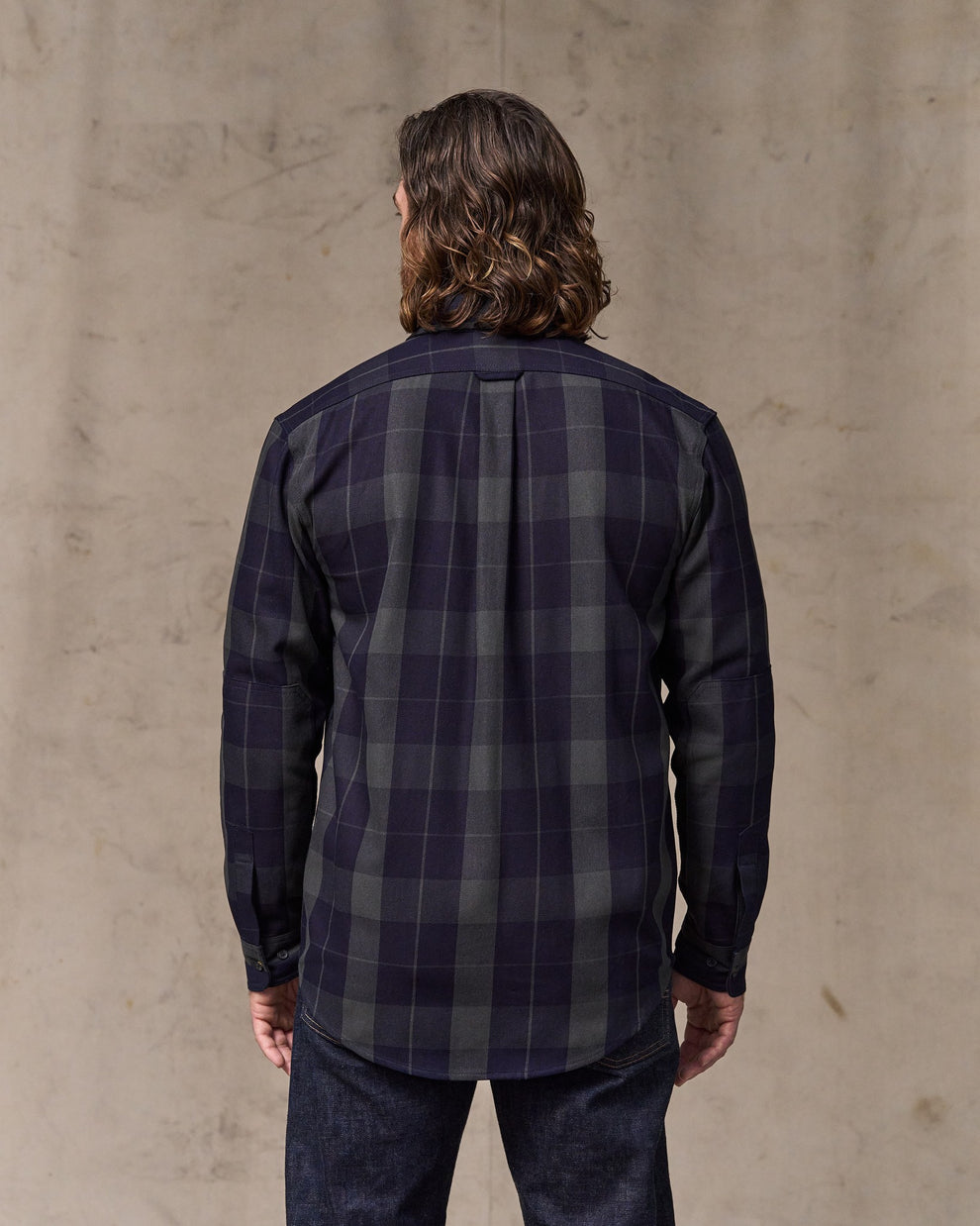 Vintage Wash Alaskan Guide Shirt - Indigo / Faded Black | Filson