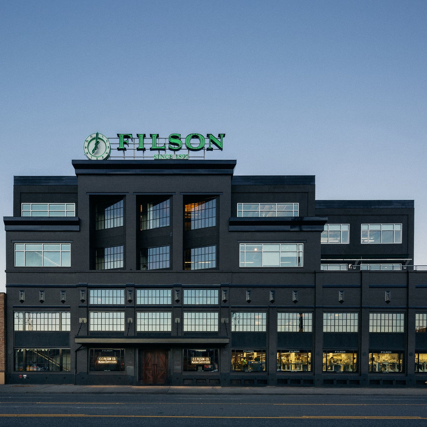 Seattle Flagship Factory Tours – Filson